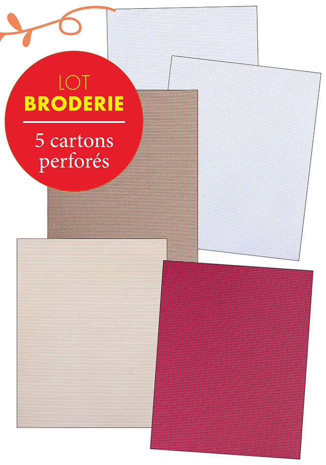 Noël brodé sur carton perforé