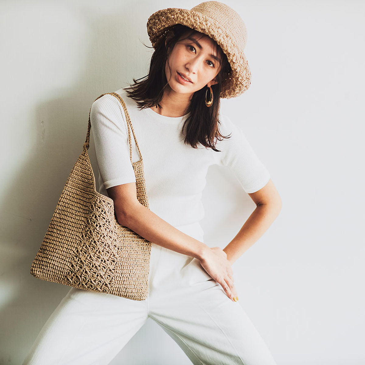 Crocheter un sac en raphia : si vous tentiez cette nouvelle expérience